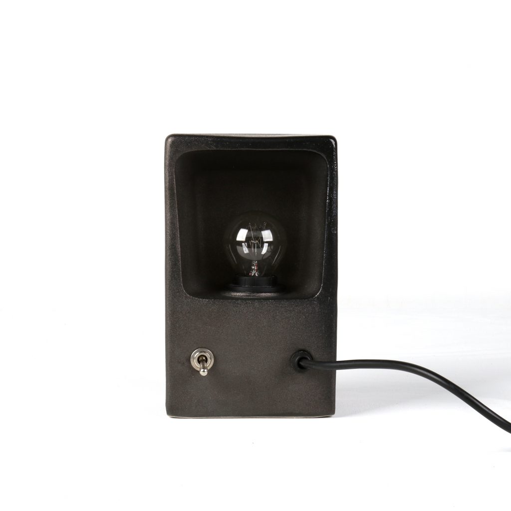 One Mold Ceramic Lamp • PIET HEIN EEK